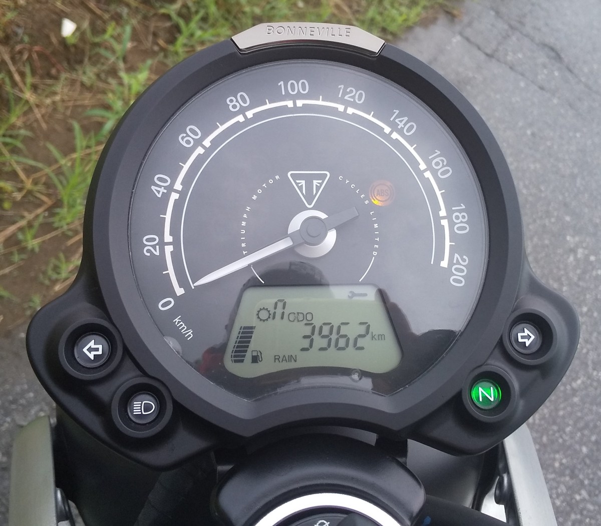 Running In Vol.14 Rain Mode – Triumphと行こう！